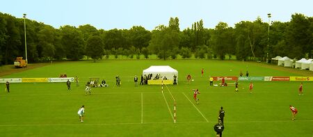 Faustball – KiwiThek